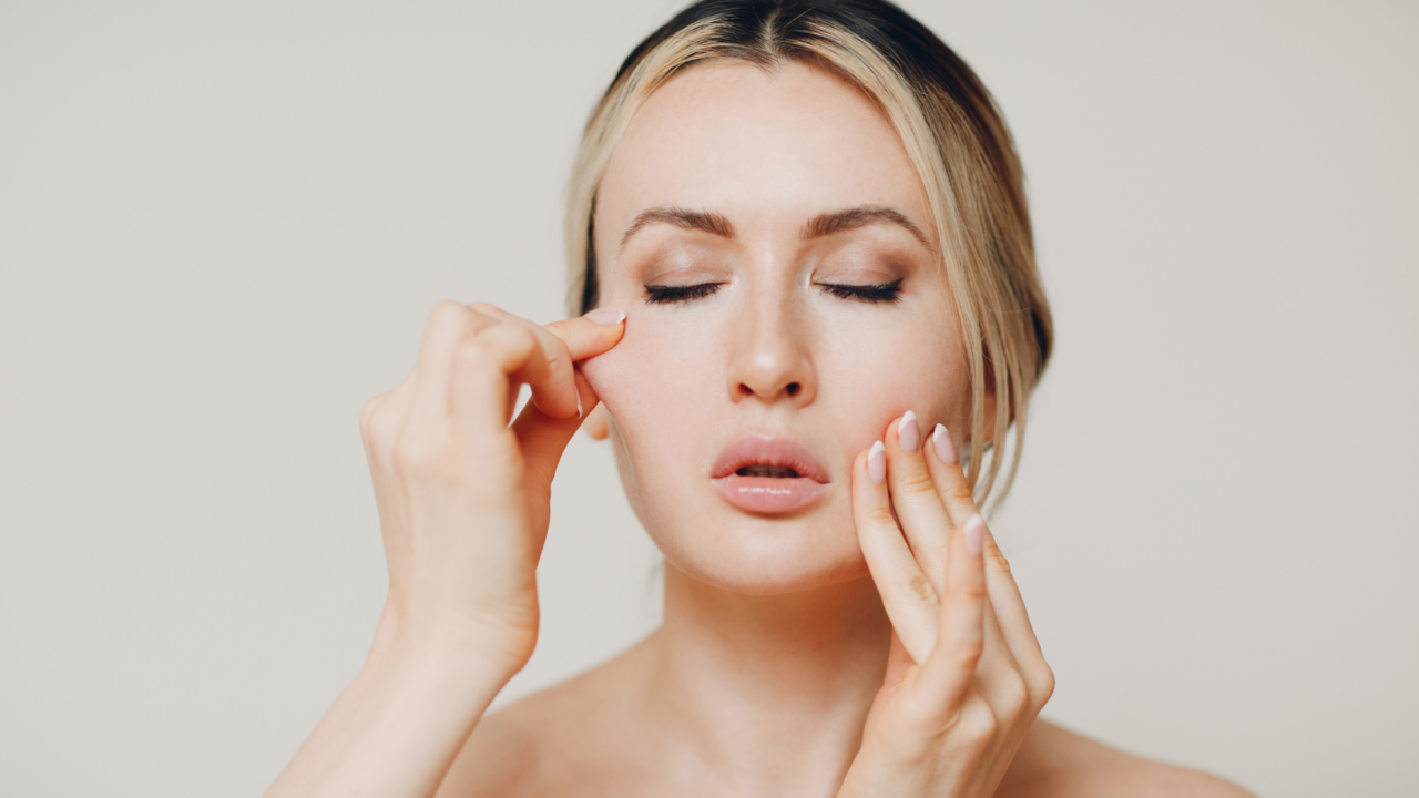 Can Online Face Yoga Help Tone Your Jawline and Cheeks? - Shyambhai ...